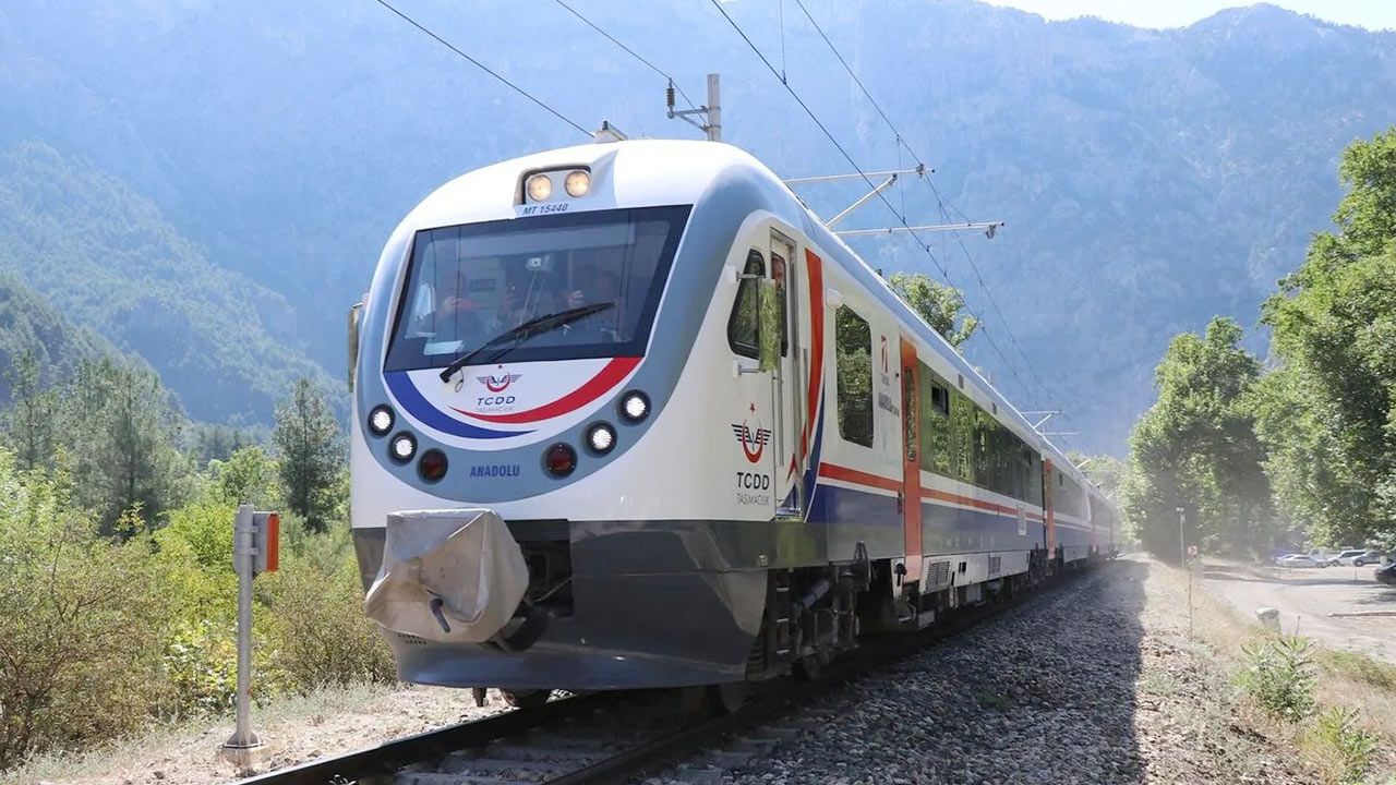 Adana-Mersin Arası Tren Seferleri Ne Zaman Geri Dönecek? İşte Detaylar - Son Dakika Adana Haberleri